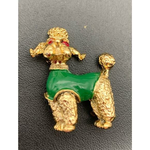 Gerry'S | Jewelry | Vintage Gerrys Dog Poodle Brooch Gold Tone Green ...